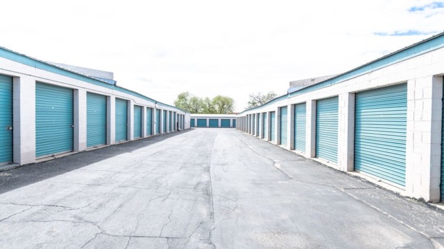 Self Storage Facility in Roy-Riverdale | Alpine Storage